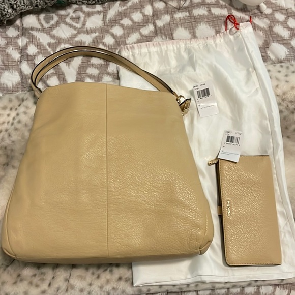 Coach | Bags | Nwt Coach Madison Leather Small Phoebe Shoulder Bag ...